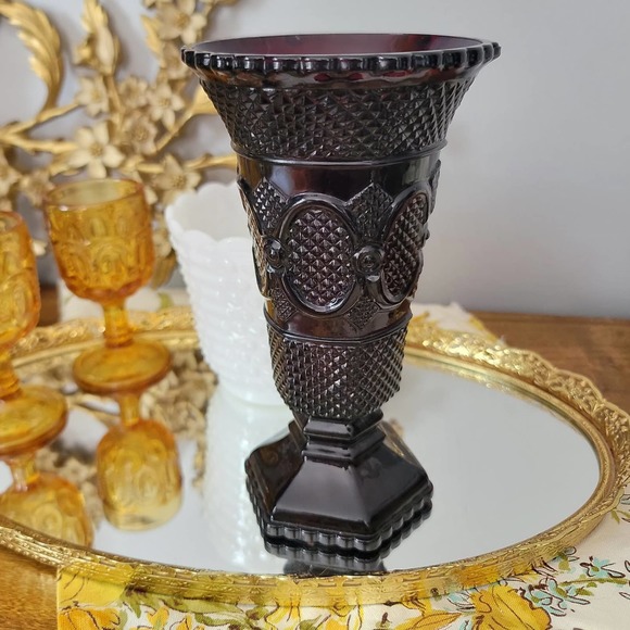 Avon | Accents | Ruby Red 876 Cape Cod Collection Glass Vase Vintage ...